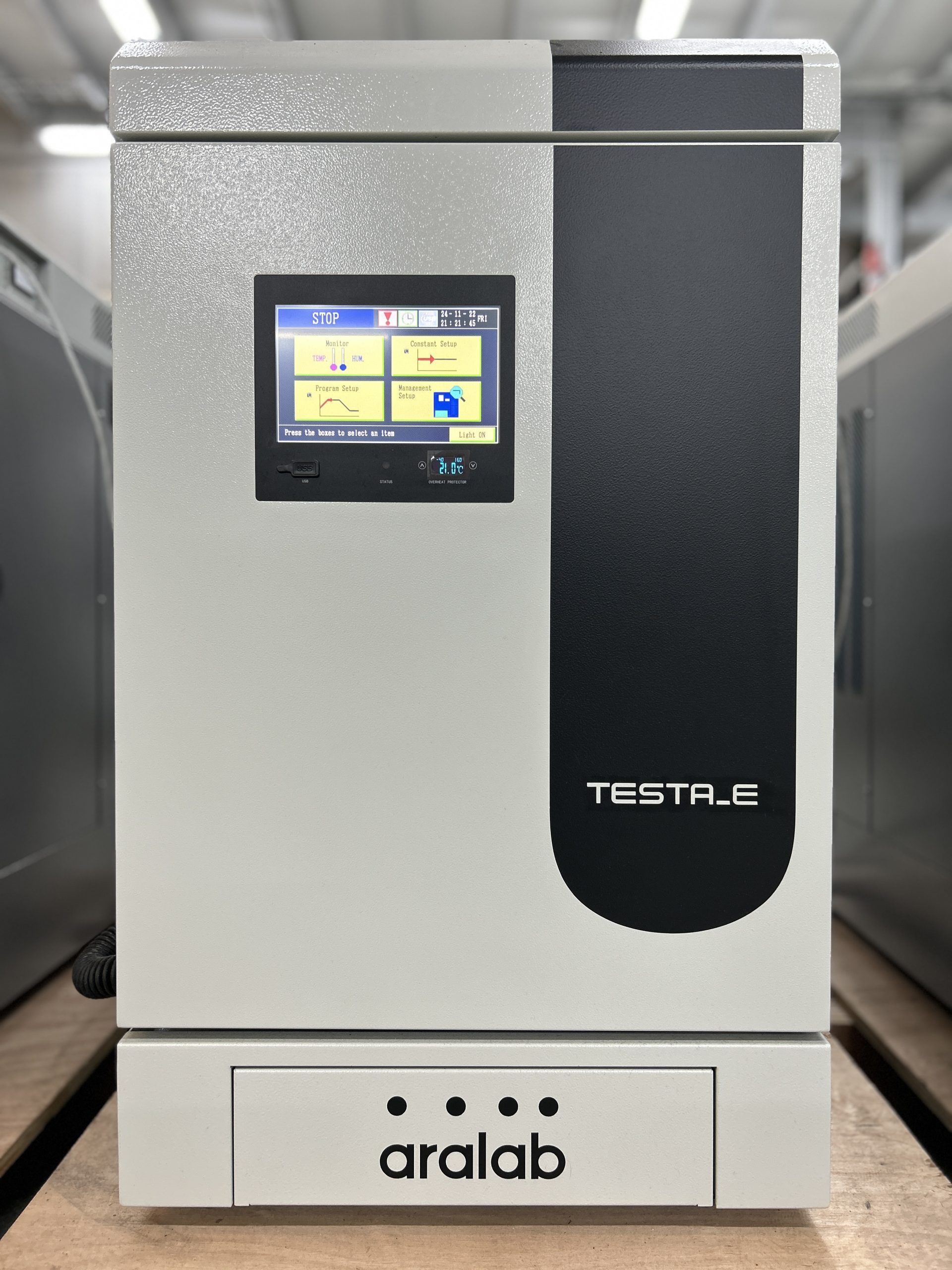 TESTA_e BENCHTOP CHAMBERS - Aralab