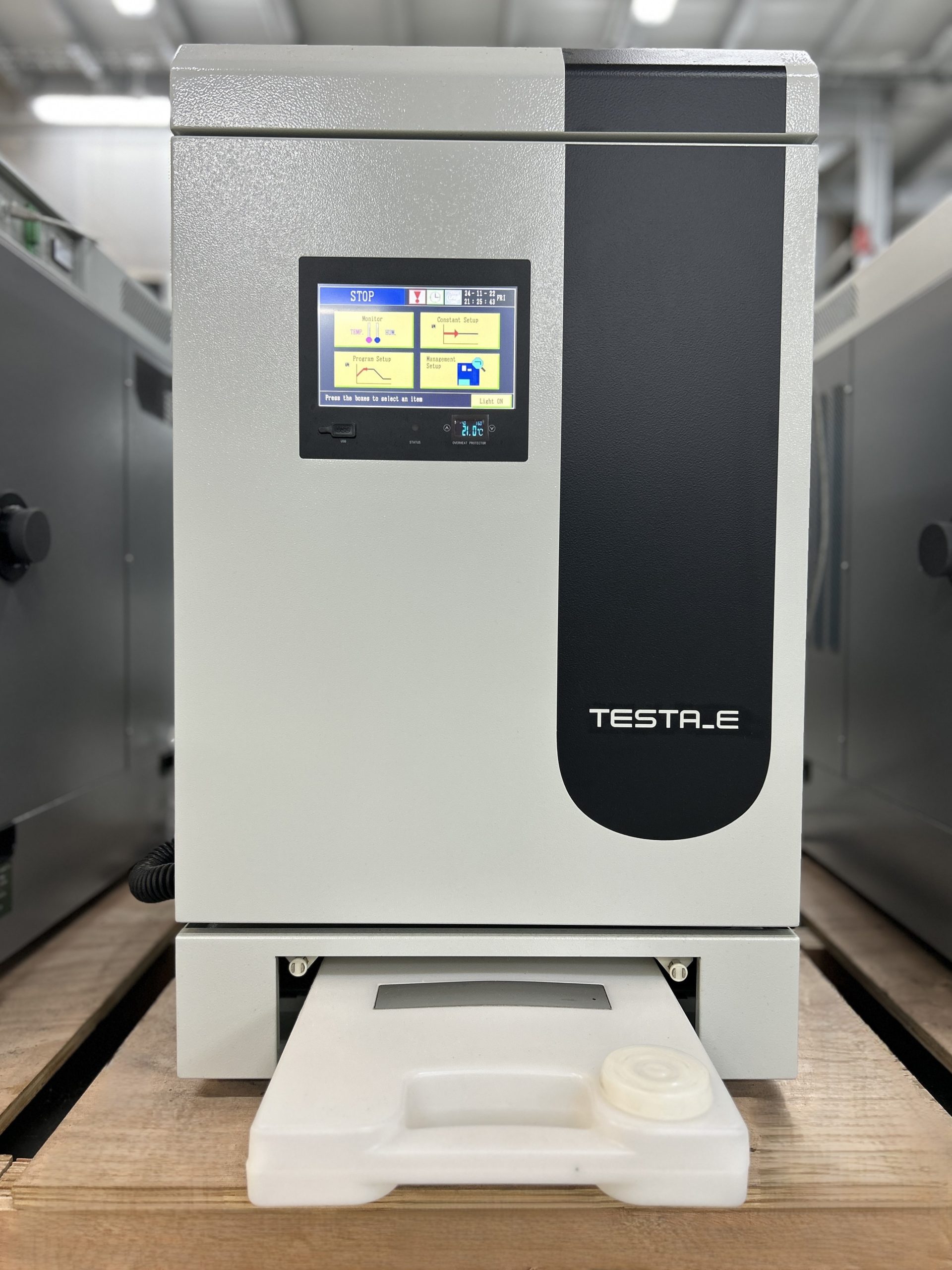 TESTA_e BENCHTOP CHAMBERS - Aralab